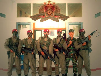 HANTU LAUT, PASUKAN KHUSUS INTAI AMFIBI TNI AL ~ BARAK MILITER