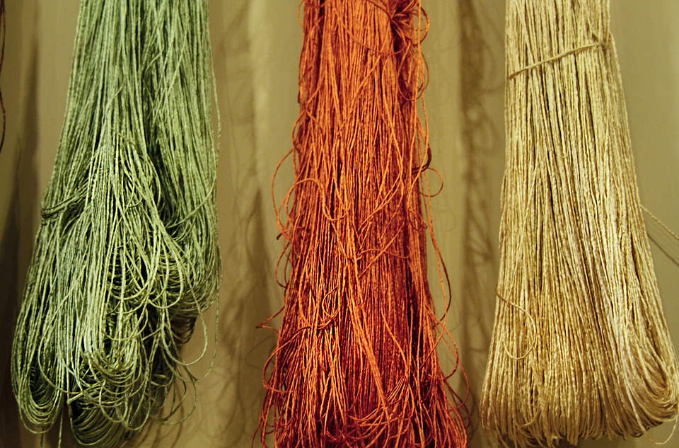 Hilo de Seda, Historia y usos