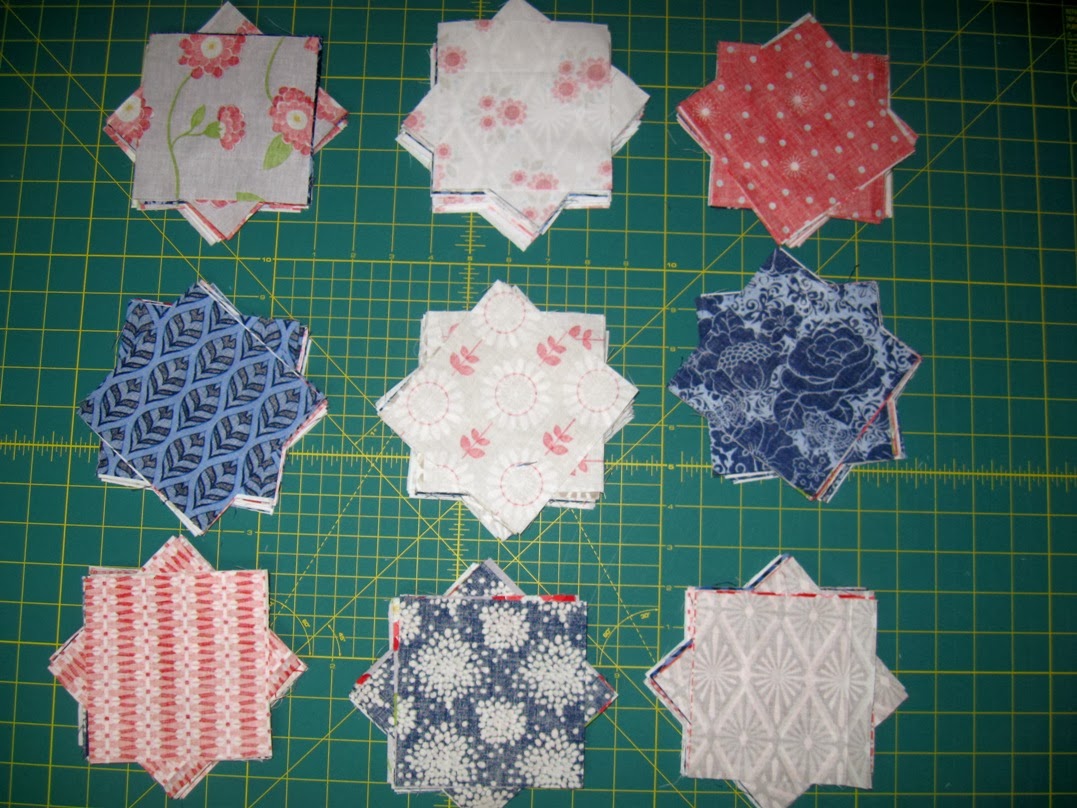 Happy Quilting: Star Light Star Bright - Half Square Triangles