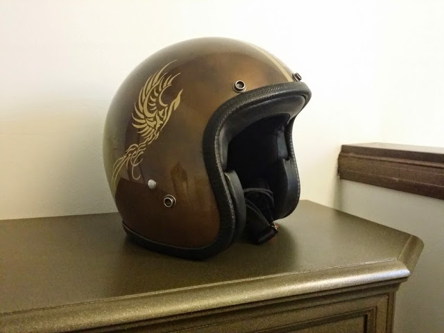 Racing Helmets Garage: 70's Helmets by Phoenix Design