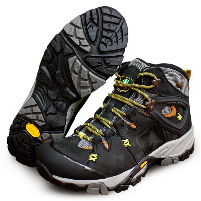 Kumpulan Daftar Harga Sepatu Gunung | Setelan Gunung