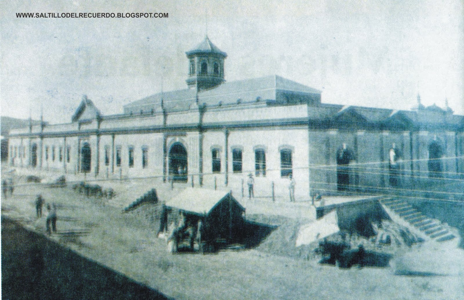 SALTILLO DEL RECUERDO: MERCADO JUAREZ....A PRUEBA DE FUEGO...!!!