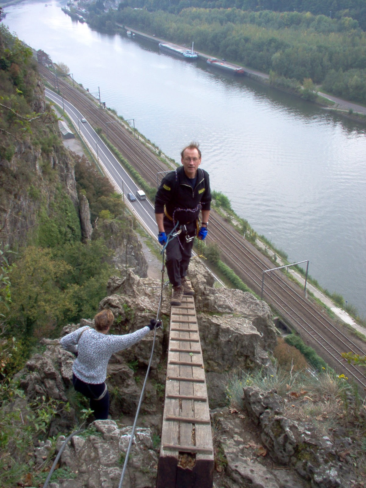 VIA FERRATA EN BELGIQUE: LA VIA FERRATA DE MARCHE LES DAMES et PARCOURS ...