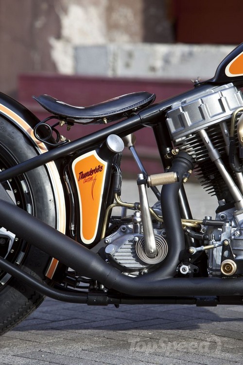 Download LPO: 1951 Harley-Davidson Flying Pan Review, Pictures, Wallpaper