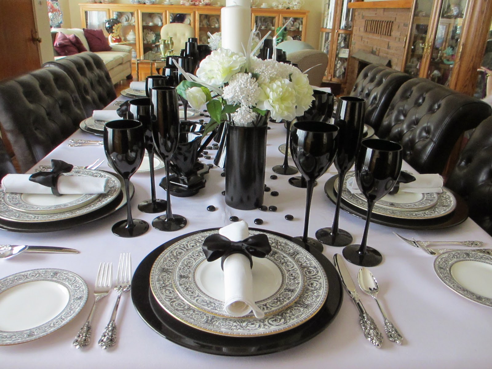 The Welcomed Guest: Senior Prom Tablescape
