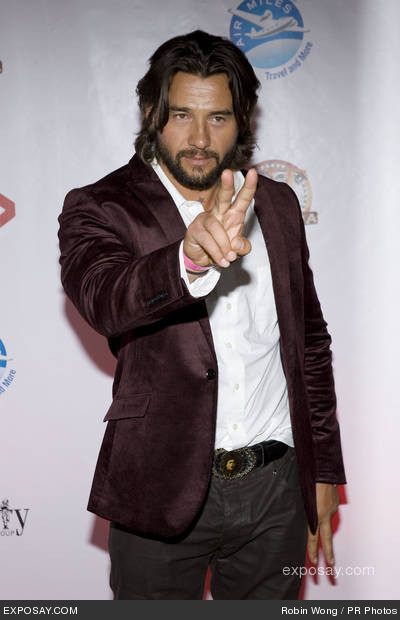 Eyecons: FRIDAY FAB 40+ STEVE BACIC