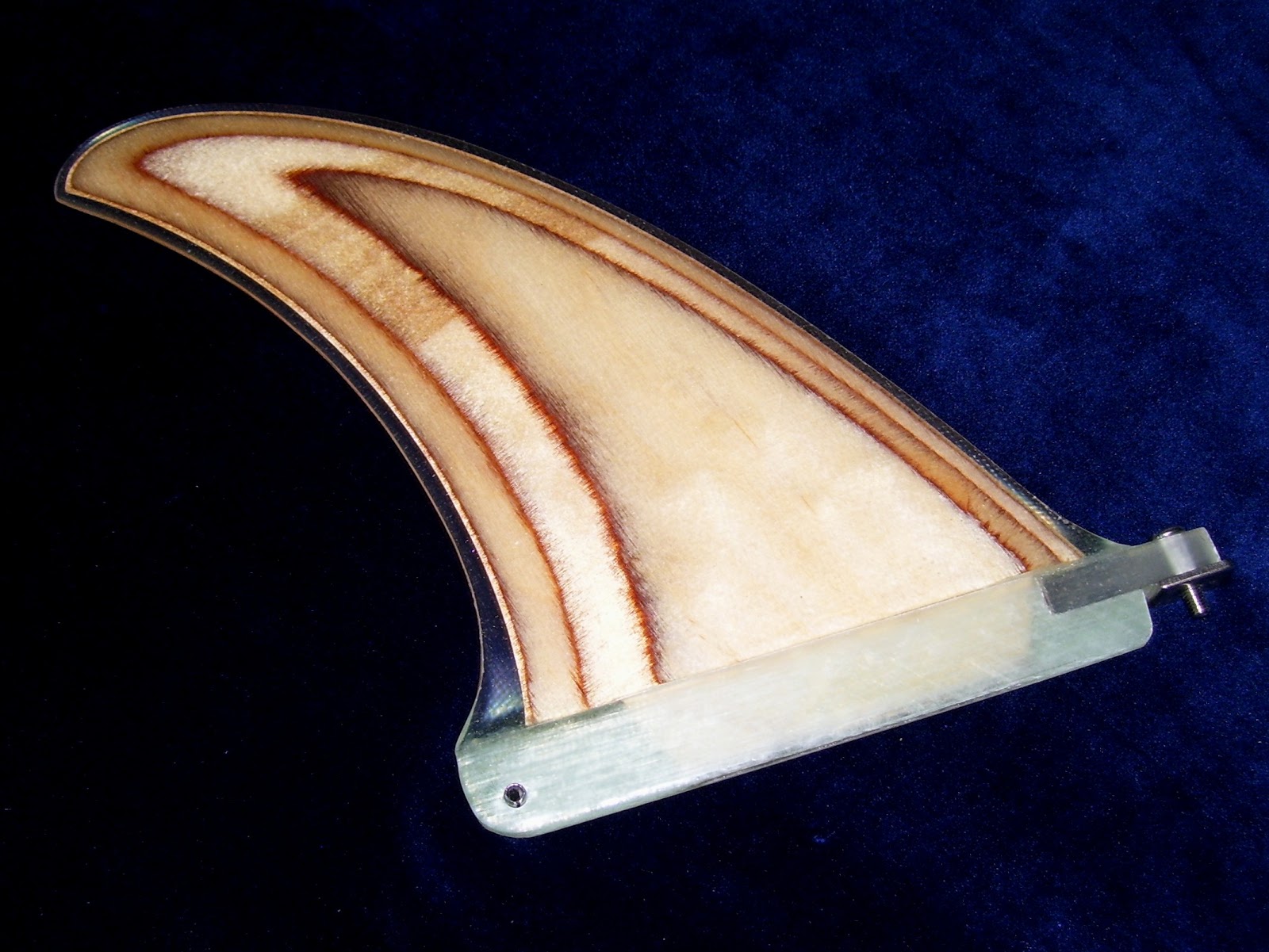 CHERRY SURFBOARDS BLOG: Marine Ply Bonzer Box Fin