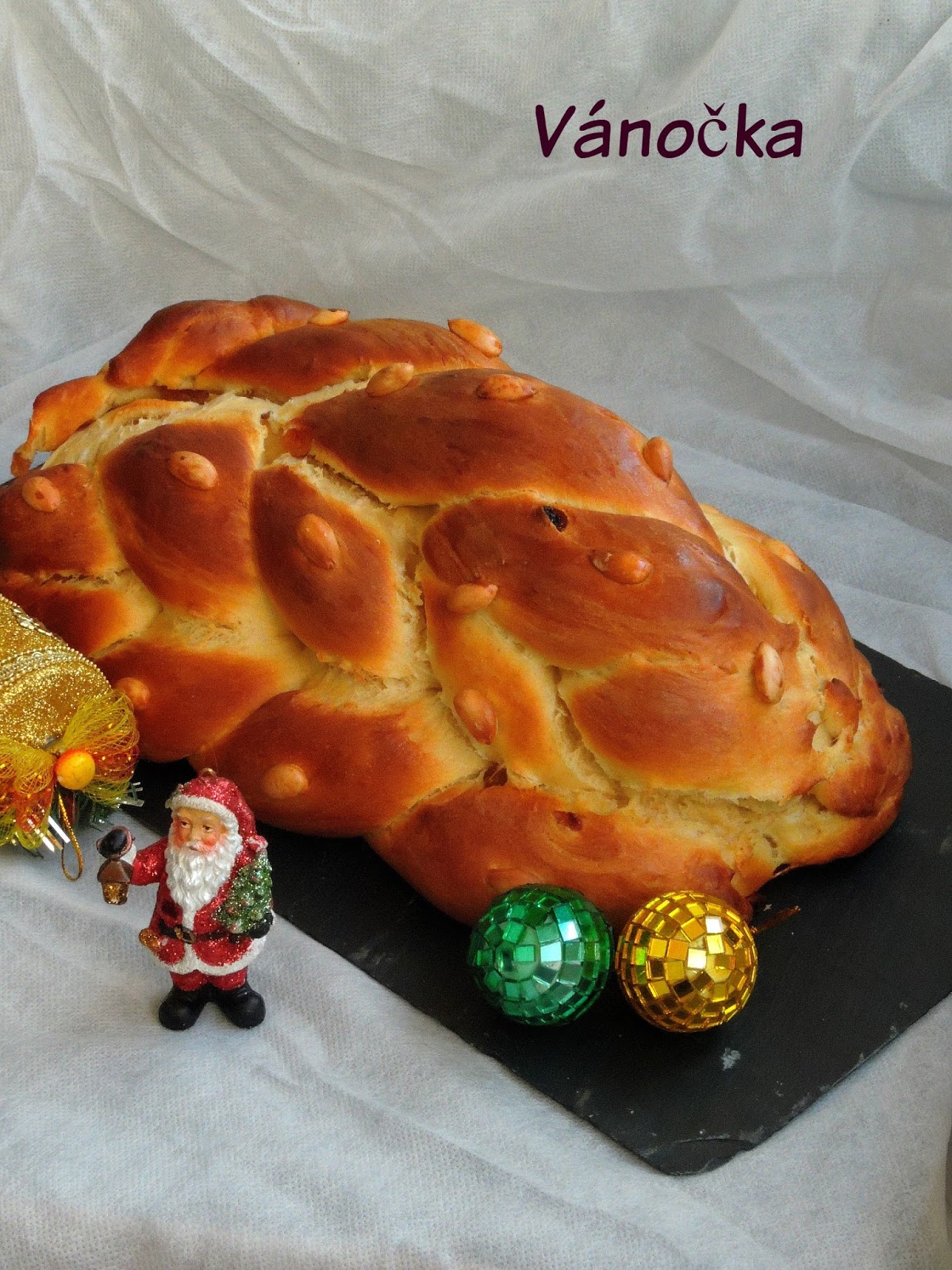 Priya's Versatile Recipes: Vánočka/Vanocka - Czech Christmas Bread