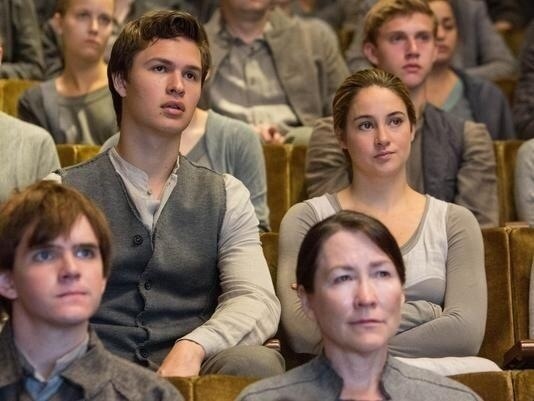 El Reino de mis Medias Verdades: Nueva Imagen de DIVERGENTE: ¡los ...