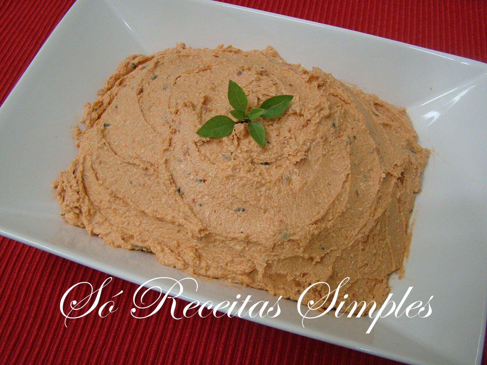 Só Receitas Simples: Patê de Ricota e Tomate Seco