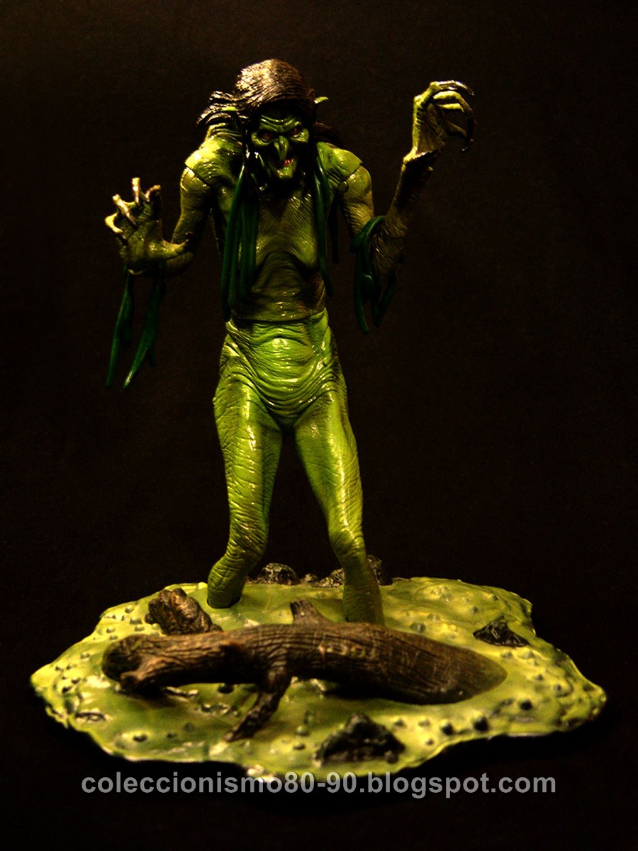 Coleccionismo 80-90: LEGEND: MEG MUCKLEBONES - SOTA Toys (2007)