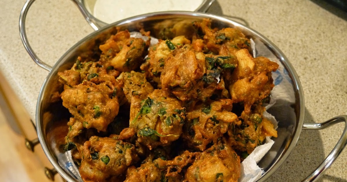 This Muslim Girl Bakes: Vegetable Pakoras