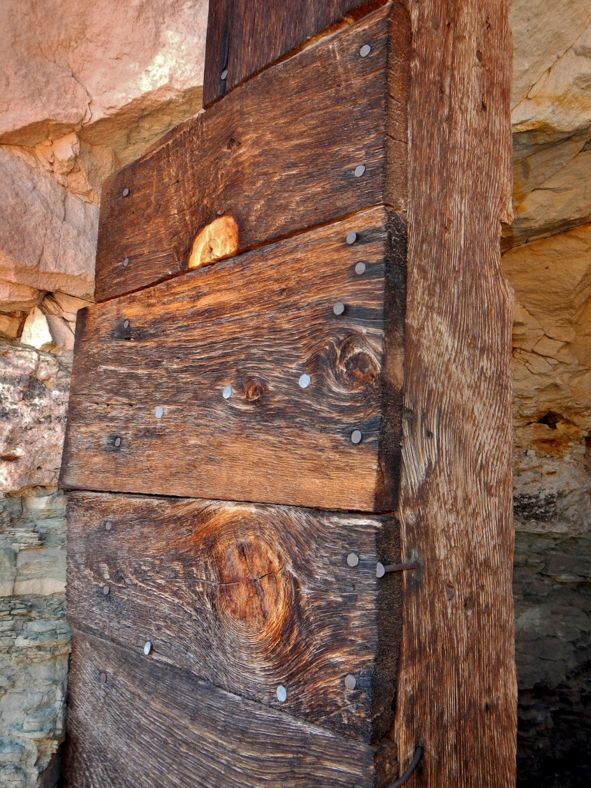 The Southwest Through Wide Brown Eyes: Fry Canyon, Mines and Petrified ...