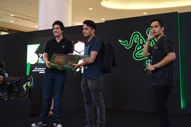 RAZER LAUNCHES zGOLD-MOLPOINTS IN THE HEART OF MALAYSIA