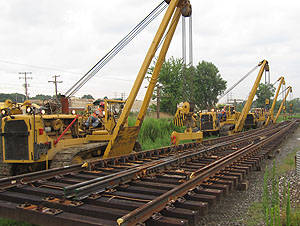 Industrial History: MoW: Sidebooms or sidewinder (a dozer with a boom ...