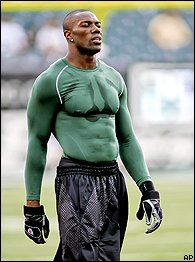 Famous World: Famous Ectomorphs