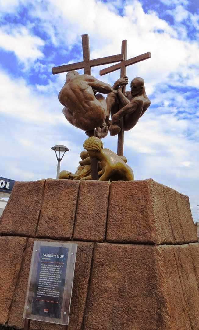 Fotos e Imágenes del Perú: Paseo Yortuque