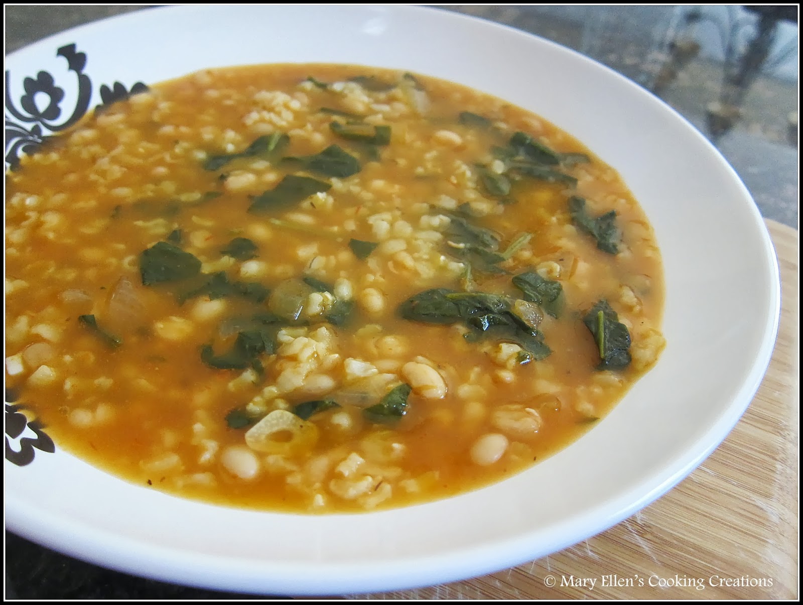 Mary Ellen's Cooking Creations: White Bean and Spinach Soup with Brown Rice