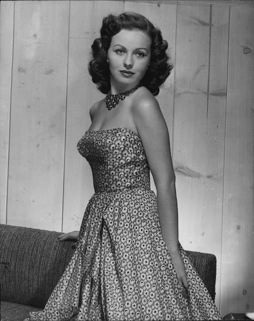 Collecting Classic Hollywood: Jeanne Crain period gown worn in "The Fan"