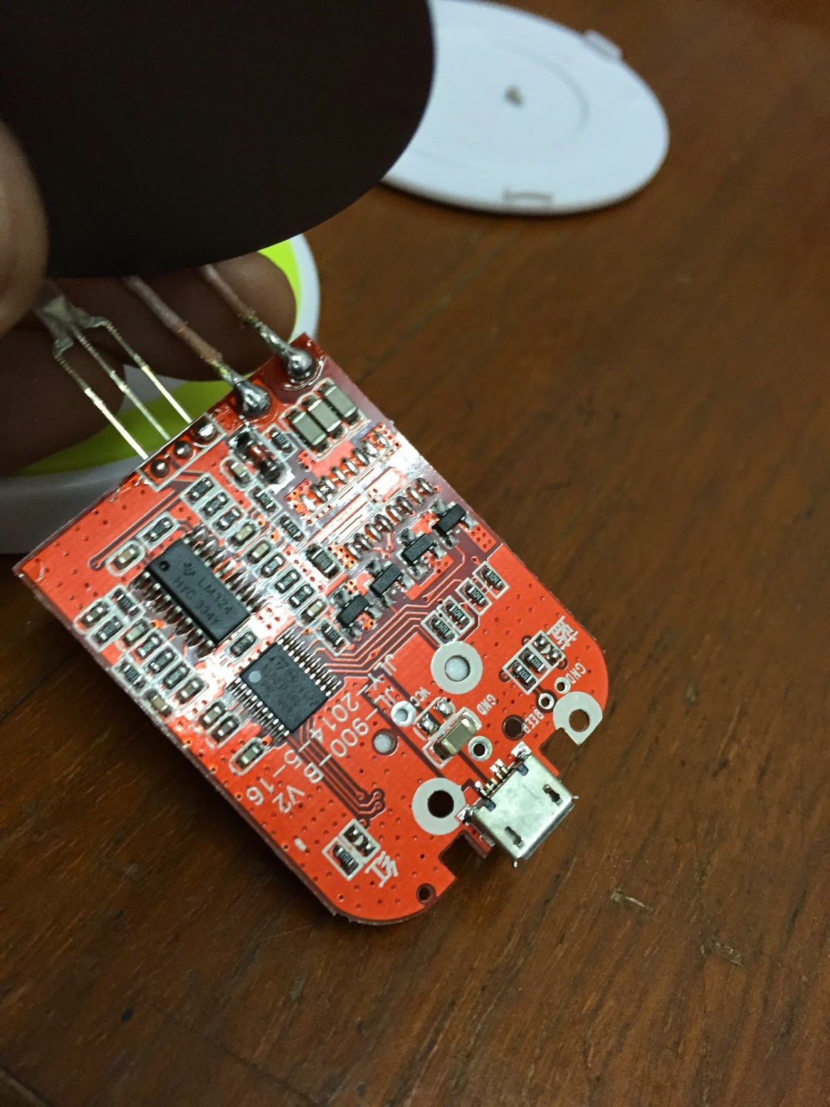 DEVELOPMENT OF WIRELESS CHARGER FOR MOBILE PHONE: April 2015