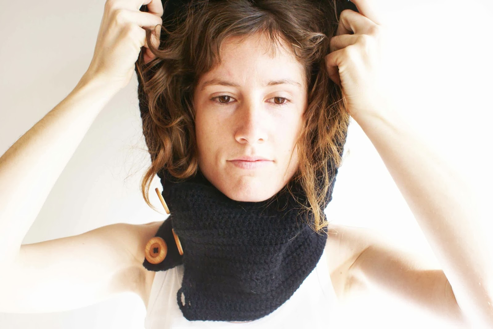 enganxArt **CROCHET & MORE**: CUELLO CON CAPUCHA