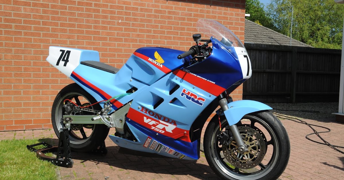 VFR750 RC24 6X