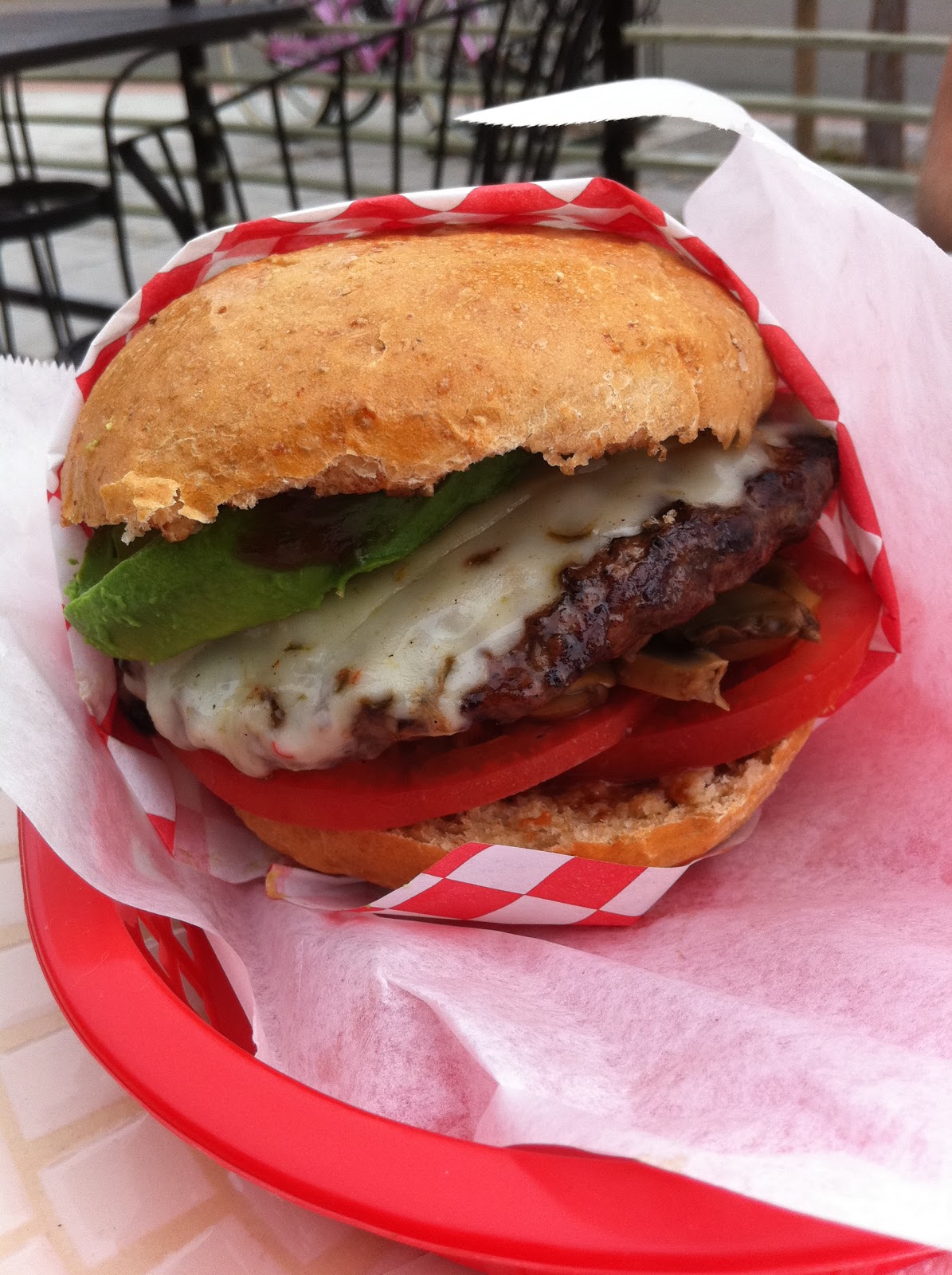 SBmenus.com: Fat Mo's Burgers & Car Wash Isla Vista, CA