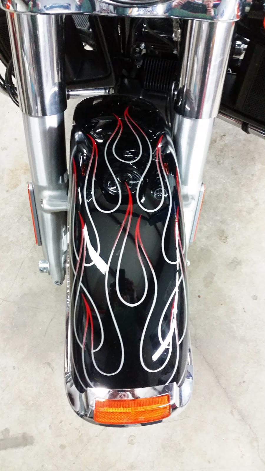 Dennis Day Designs - Lettering, Pinstriping; Murals: Pinstriping