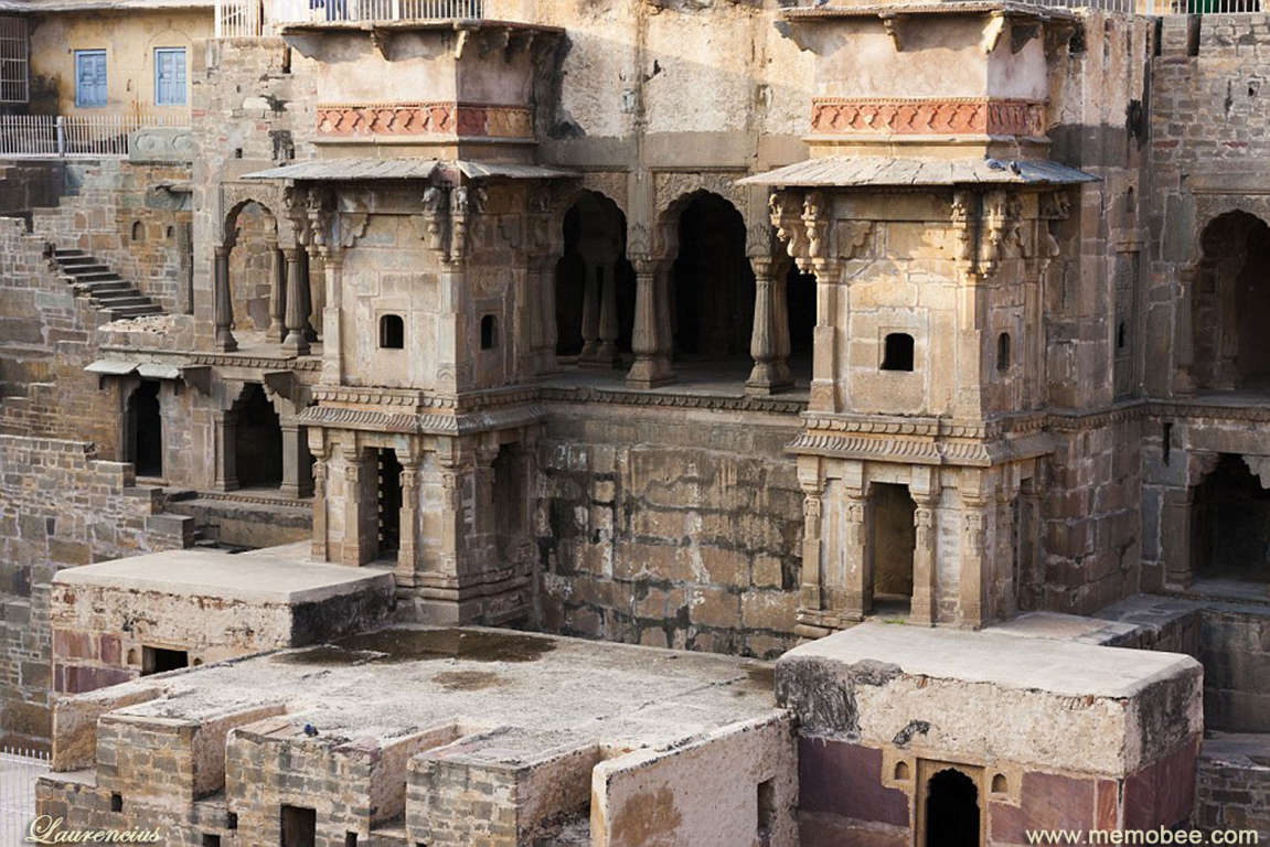 Foto Sumur Chand Baori Sumur yang Terdalam dan Terbesar di Dunia ...
