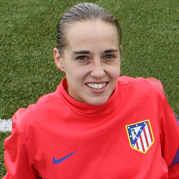 Beautiful Female Football Players: Female Footballer - Leire Landa ...