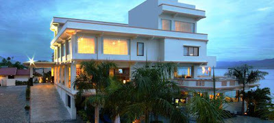 HOTEL DIRECTORY: PALU