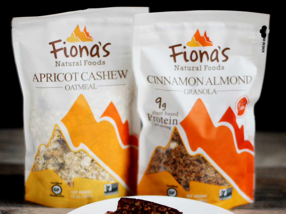 Cookistry's Kitchen Gadget and Food Reviews: Fiona's Granola (and more)
