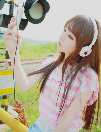 Ulzzang Wanita Yg Hobi Cantik Secara Online” Mata Bathin
