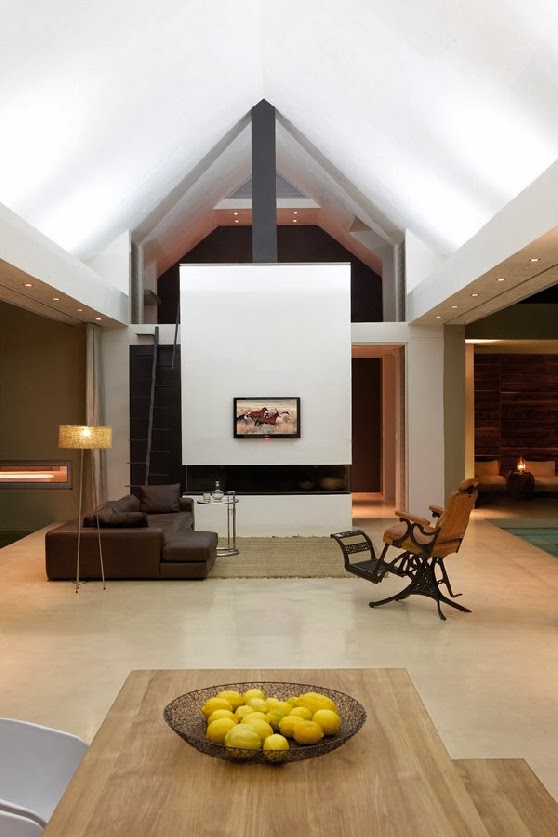 An Urban Village: LEON BARNARD'S PERFECT HAVEN IN NAMIBIA