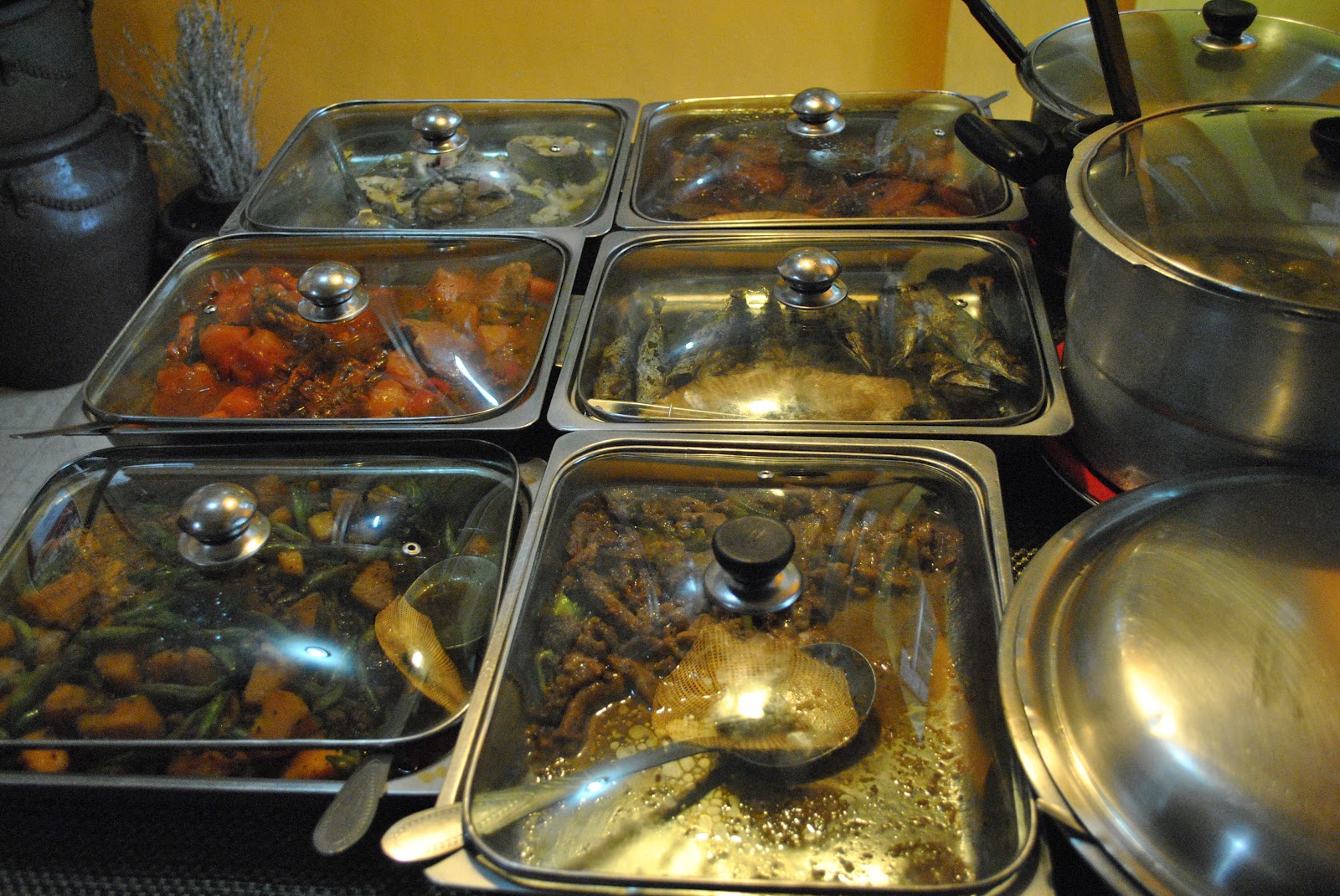 Deli Syosa: Point and Shoot: The Turo Turo Series Begins!