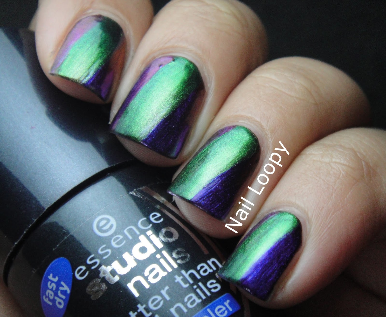 nail loopy: ILNP ULTRACHROME STRIPES