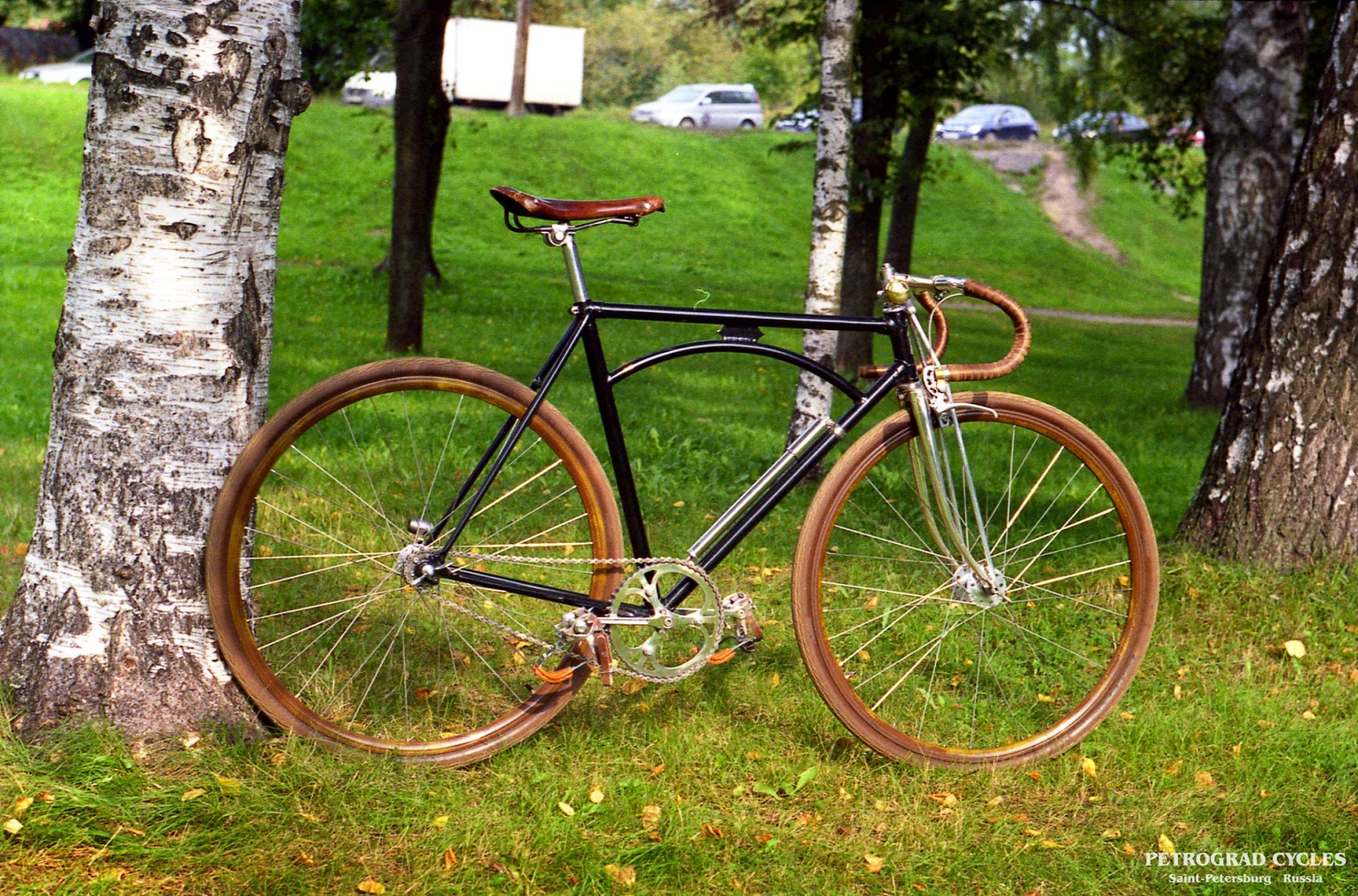 Petrograd cycles.: Path racer.