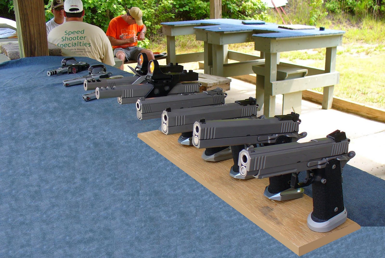 TACTICAL WAREFARE ARMORY: 1911-2011 PISTOLS