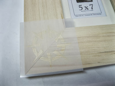 Wood Icing® Company: Wood Icing/Compass Stencil Project