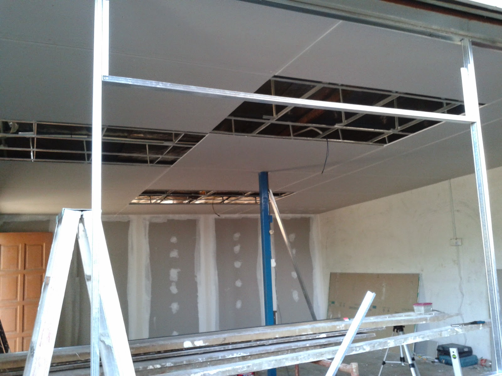 Plaster Siling/Specialist Plaster Ceiling (SBDICE): Pemasangan plaster ...