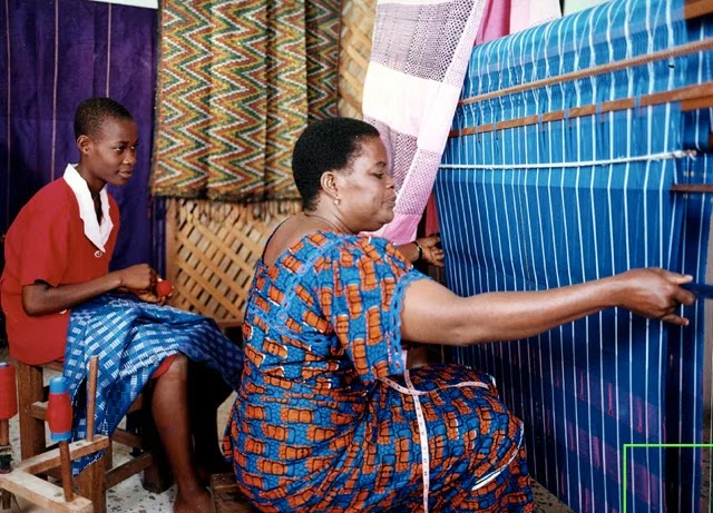 THE YORUBA'S VARIETIES OF ATTIRE, THE SOUTHERN PART OF NIGERIA ...
