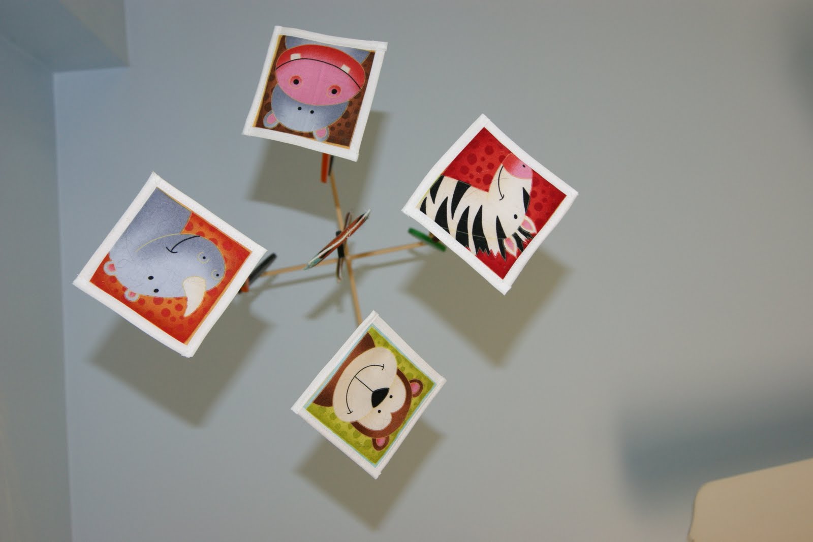 living the DIY lifestyle: Steps to Making a Mobile