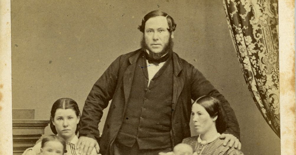 Yarra Plenty Library Local History : Fay Thomas Collection