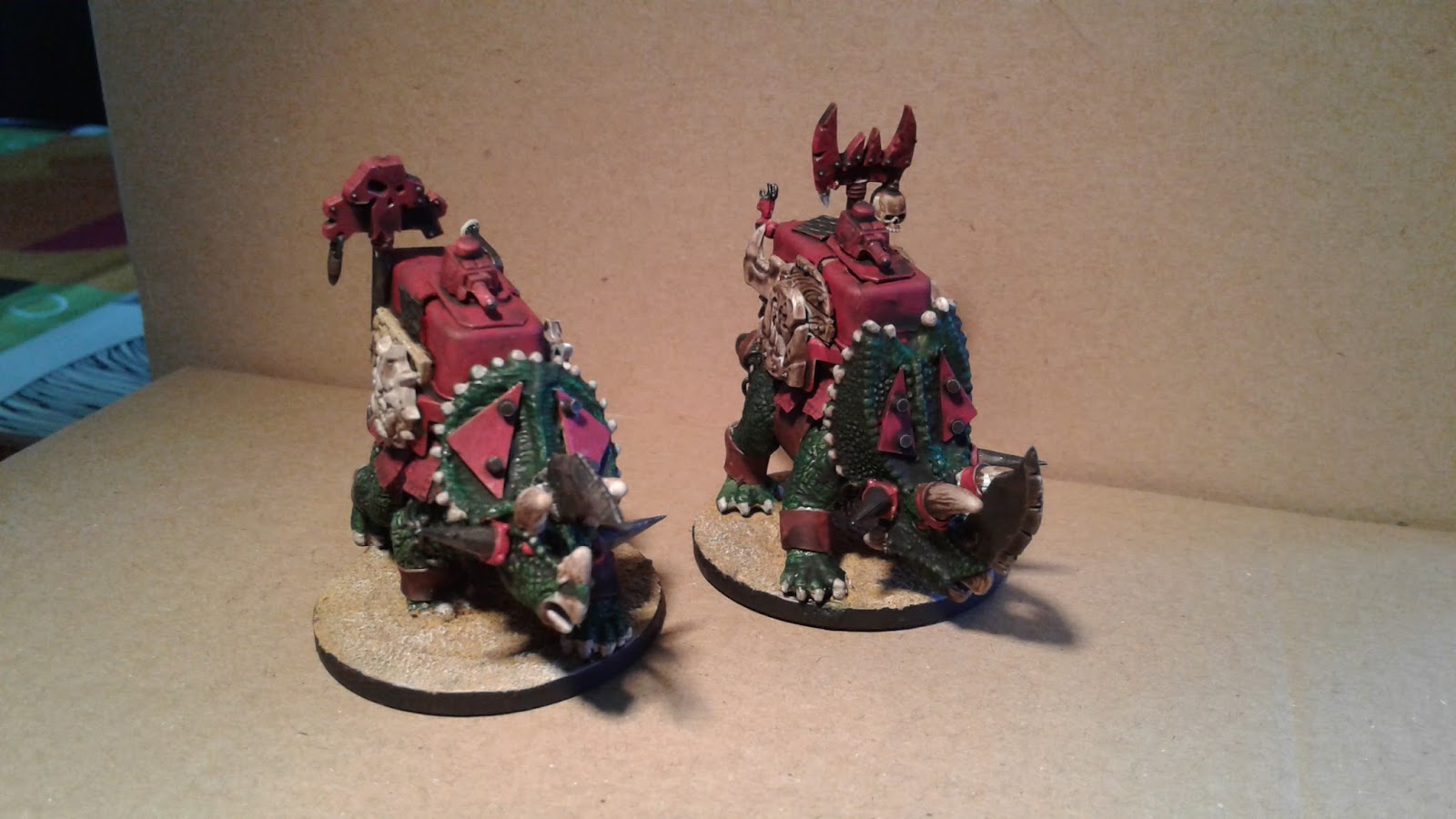 FuegoCruzado: Orkos 2.0: OrkoSaurios