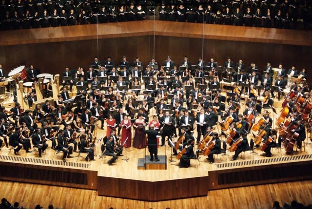 orquesta sinfónica y filarmonica
