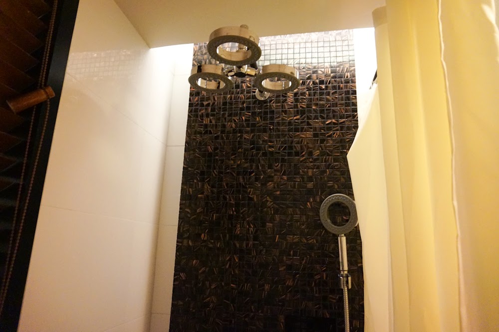 Ohsofickle: Week #29 (Phuket Picx)