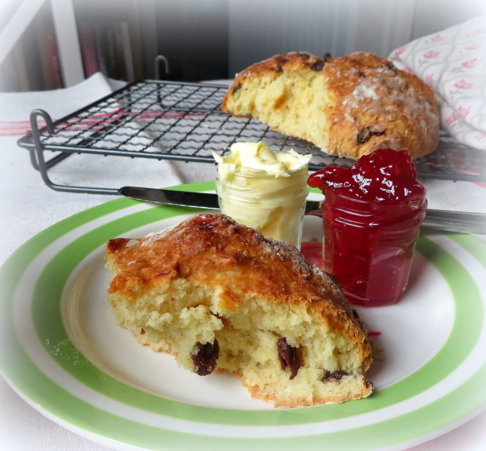 Small Batch Irish Soda Bread | The English Kitchen