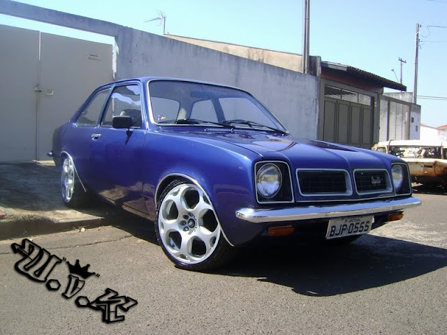 C4: Chevette Rebaixado + Rodas aro 17"