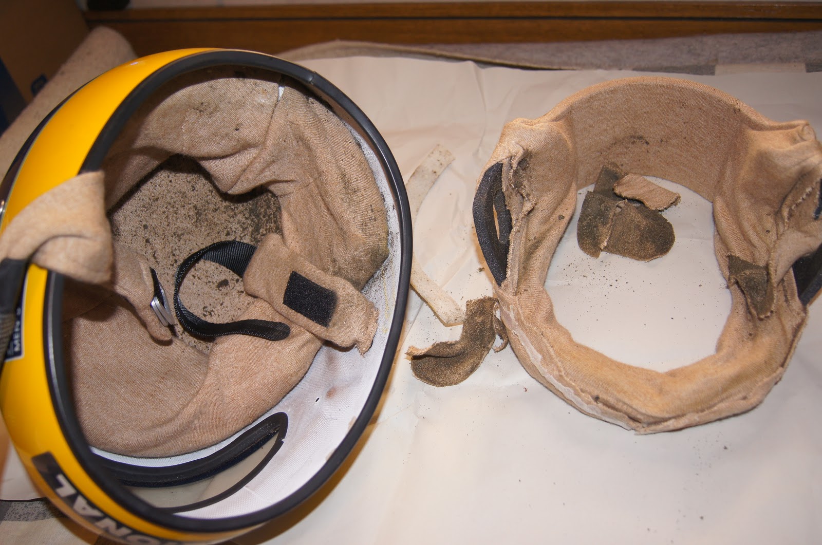 samurai‐bikers: Vintage helmet interior repair process