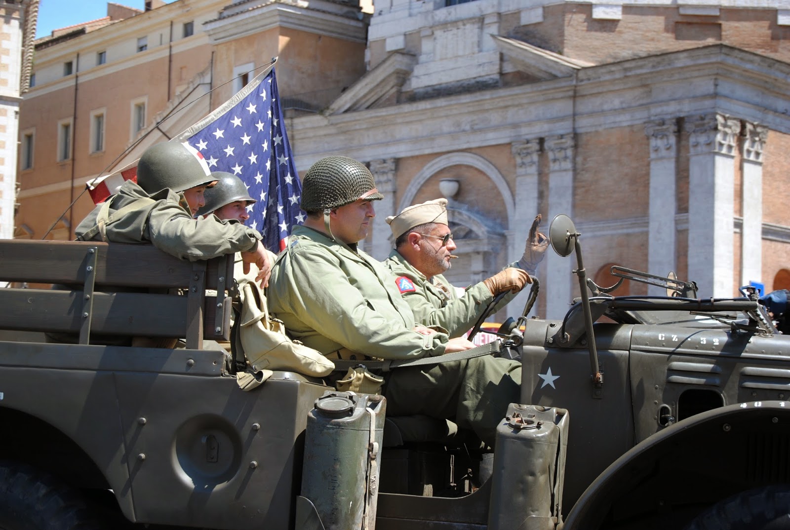 Orbis Catholicus Secundus: June 4, 1944: Liberation of Rome Parade
